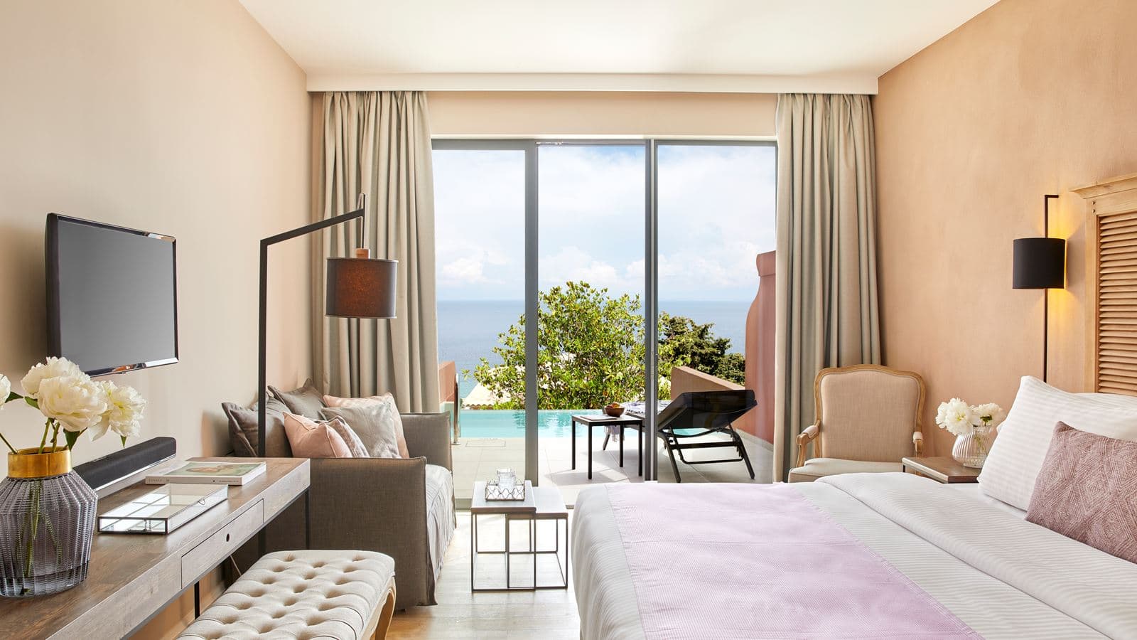 MARBELLA NIDO SUITE HOTEL & VILLAS 5 * | Coral Travel (Grieķija, Korfu)