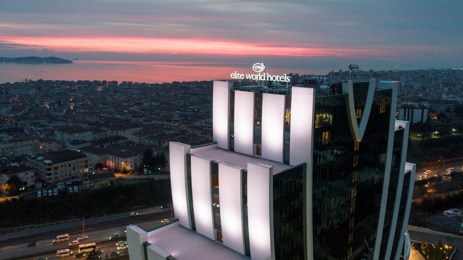 ELITE WORLD ASIA HOTEL 5 * | Coral Travel (Turcija, Istanbul)