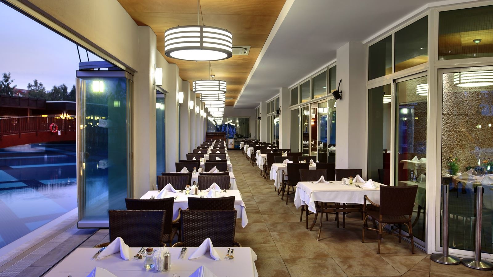 SUNIS EVREN BEACH RESORT HOTEL & SPA 5 * | Coral Travel (Turcija, Side)