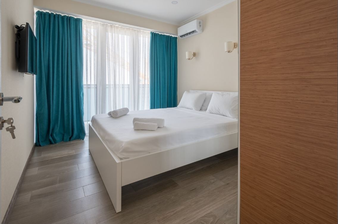 ORBI BEACH TOWER 3 * | Coral Travel (Gruzija, Batumi)