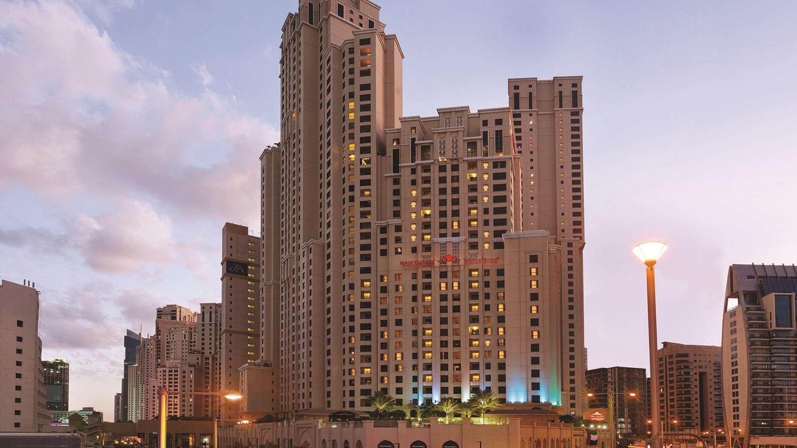 RAMADA HOTEL & SUITES BY WYNDHAM DUBAI JBR 4 * | Coral Travel ...