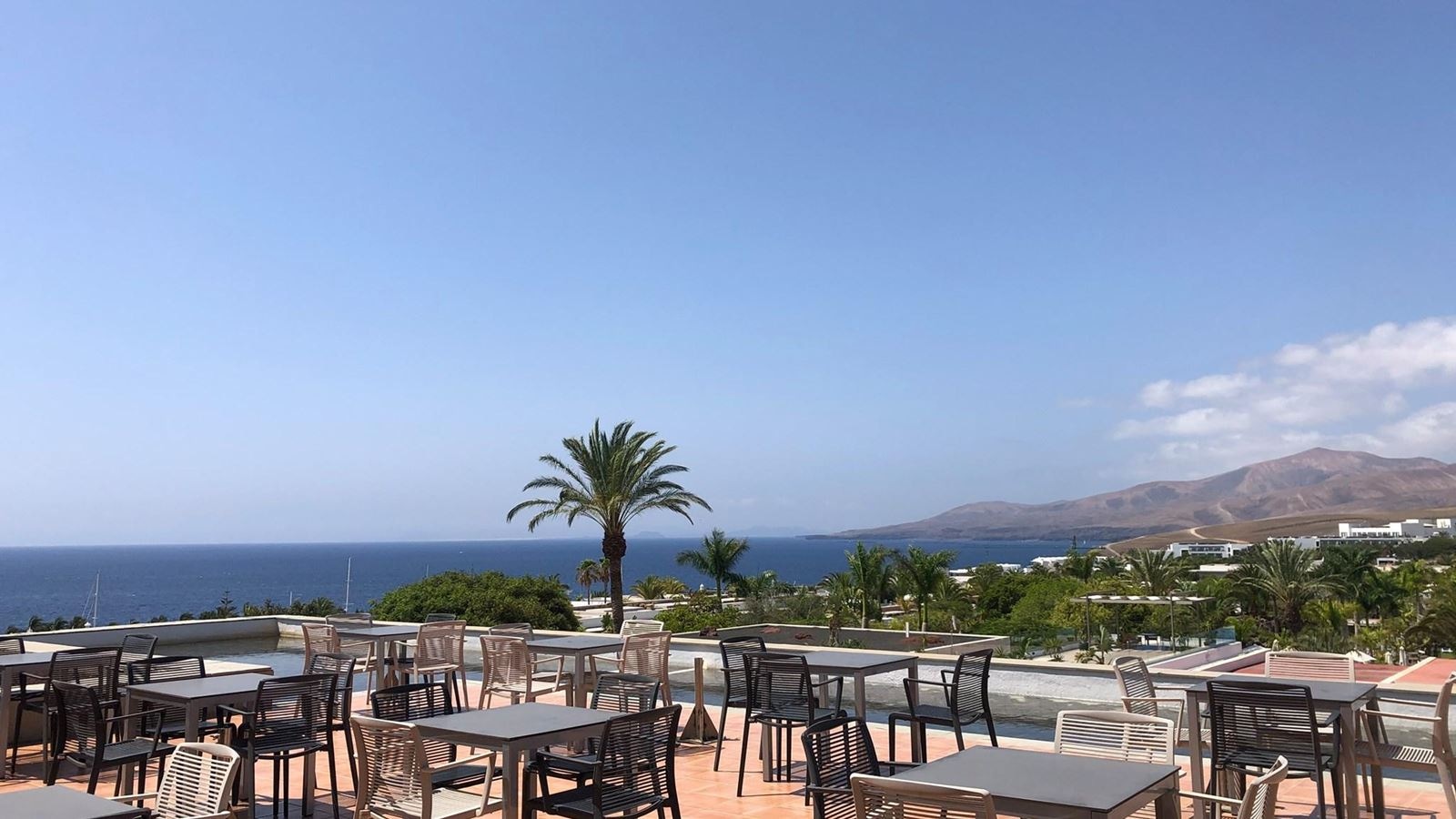 HOTEL COSTA CALERO THALASSO & SPA 4 * | Coral Travel (Spānija, Lanzarote)