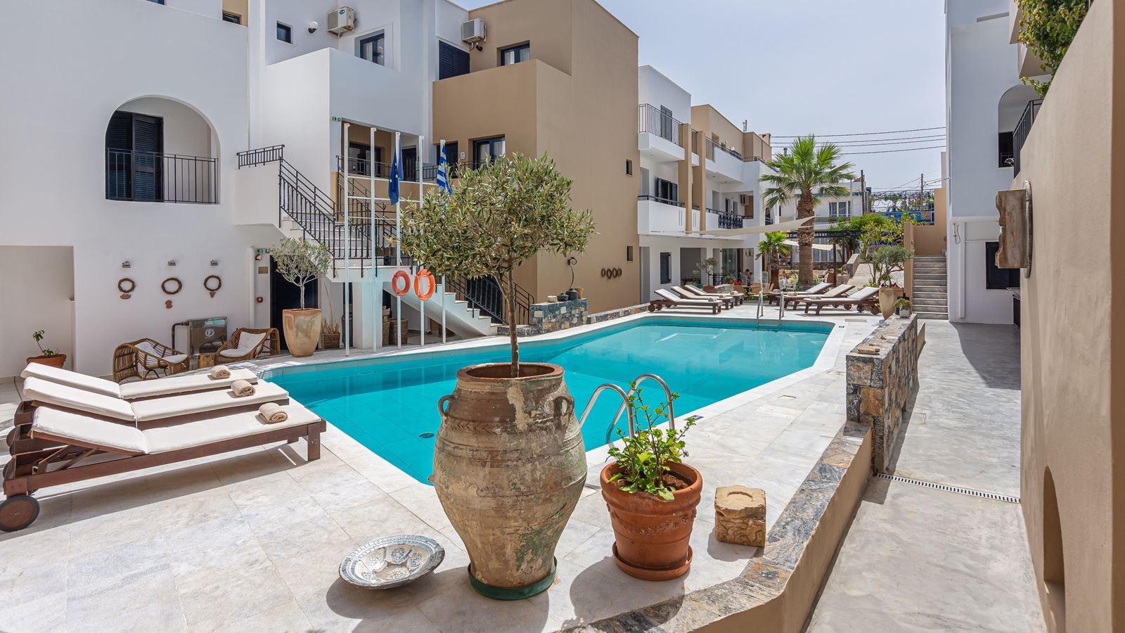 NAMI HOTEL & SUITES ( EX-RESIDENCE VILLAS) 4 * | Coral Travel (Grieķija ...