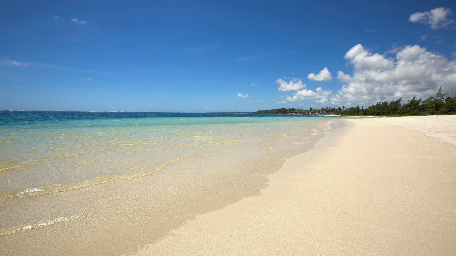 LONG BEACH MAURITIUS 5 * | Coral Travel (Maurīcija, Mauritius East Coast)