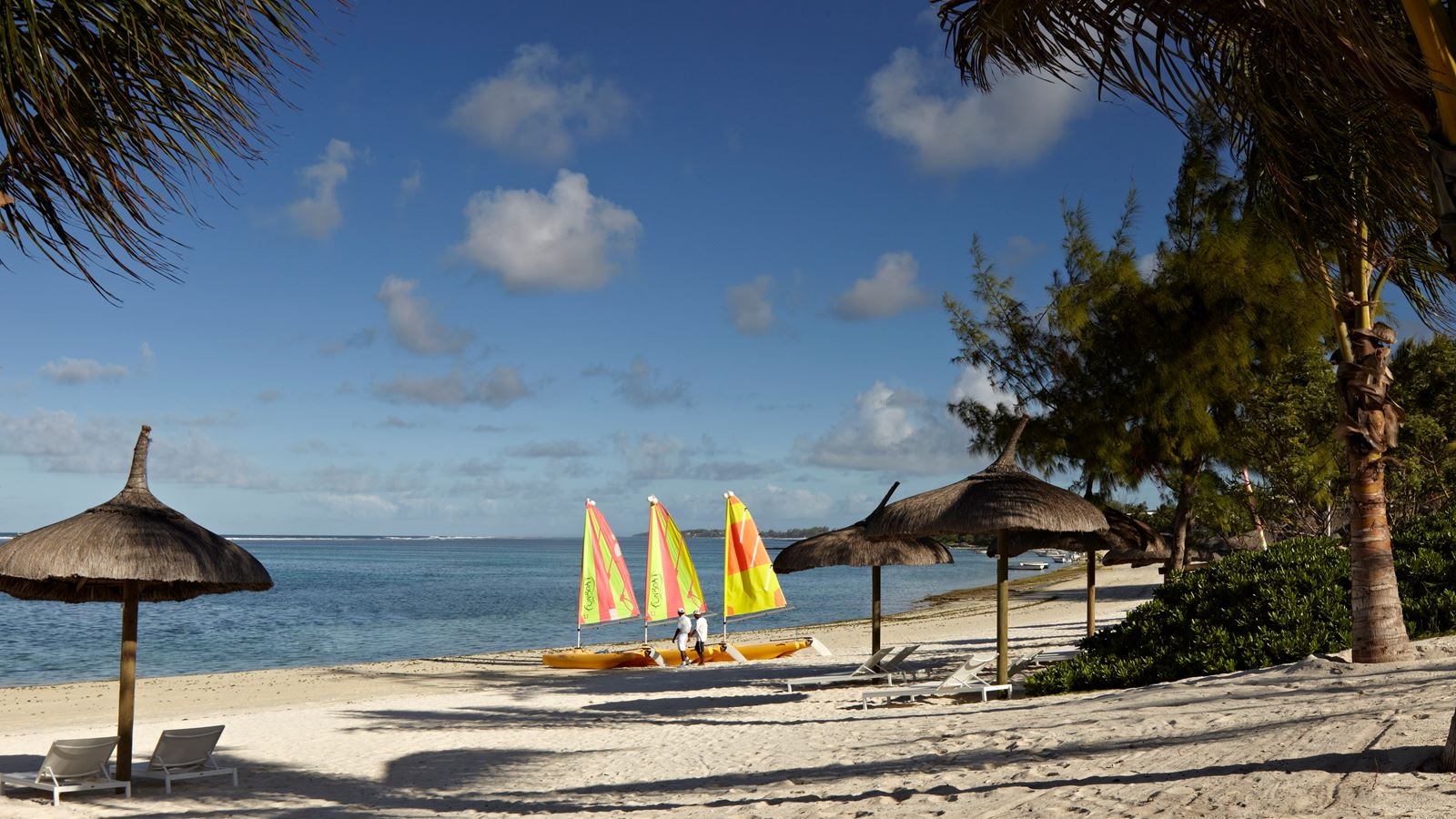 LONG BEACH MAURITIUS 5 * | Coral Travel (Maurīcija, Mauritius East Coast)
